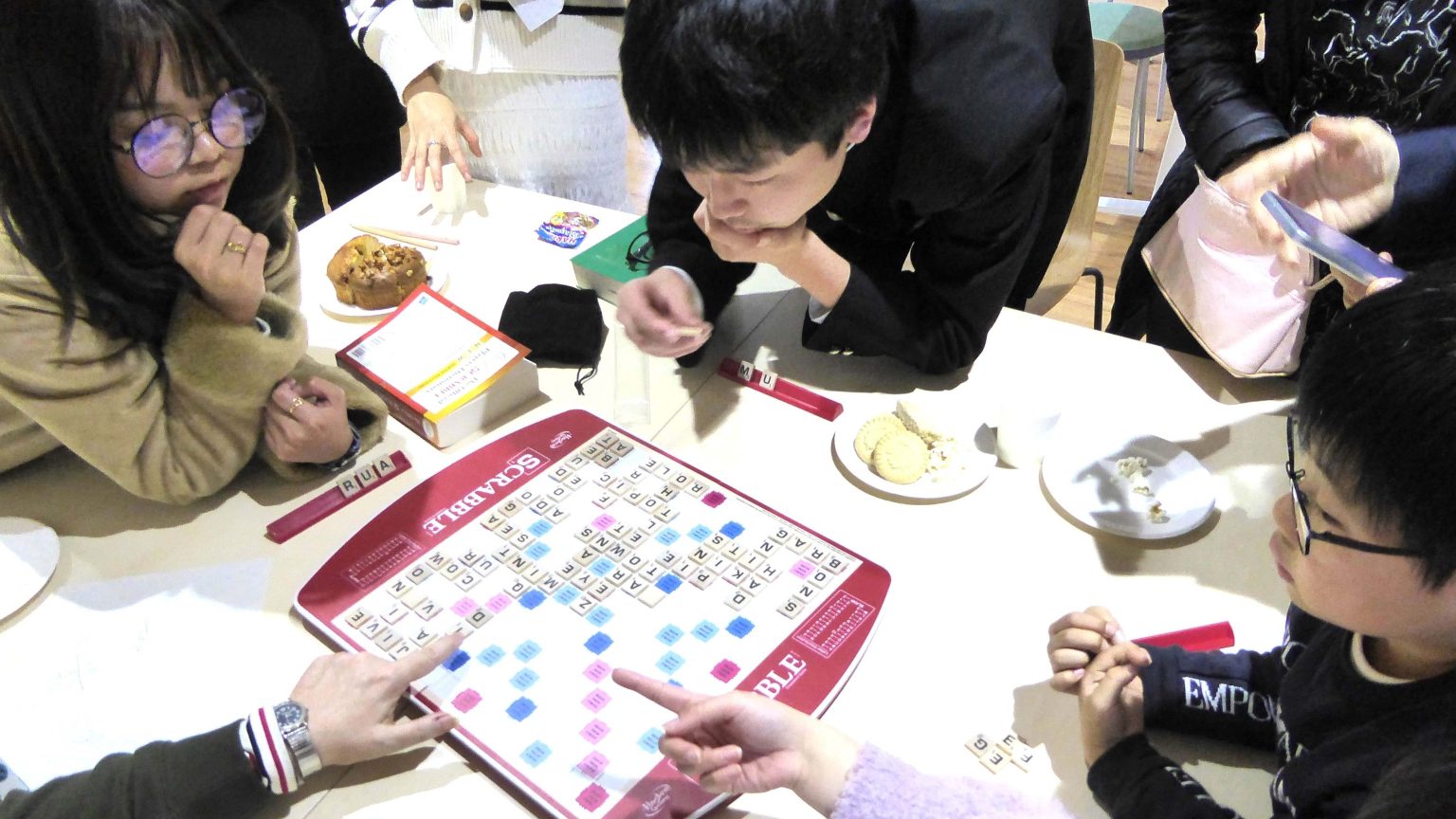 Inter-University Scrabble Contest at EUH on Dec. 16, 2023 - EIKEI ...